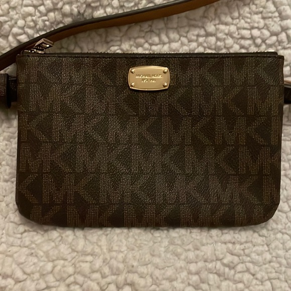 Michael Kors | Bags | Michael Kors Logo Fanny Pack | Poshmark